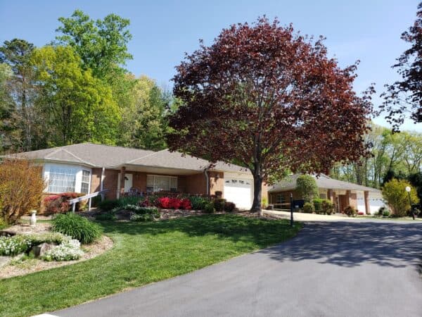 Carolina Living Choices - Fletcher Park Inn