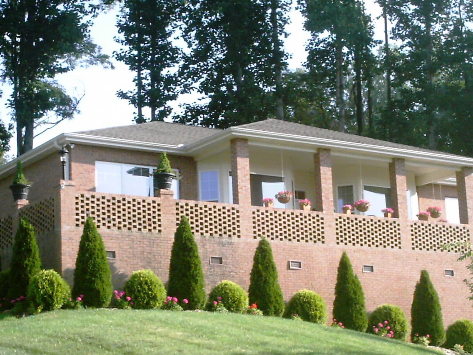 Carolina Living Choices - Fletcher Park Inn